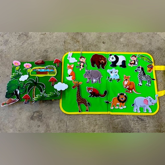 Toys | Jungle Flannel Board With Portable Flannel Backdrop And Flannel ...